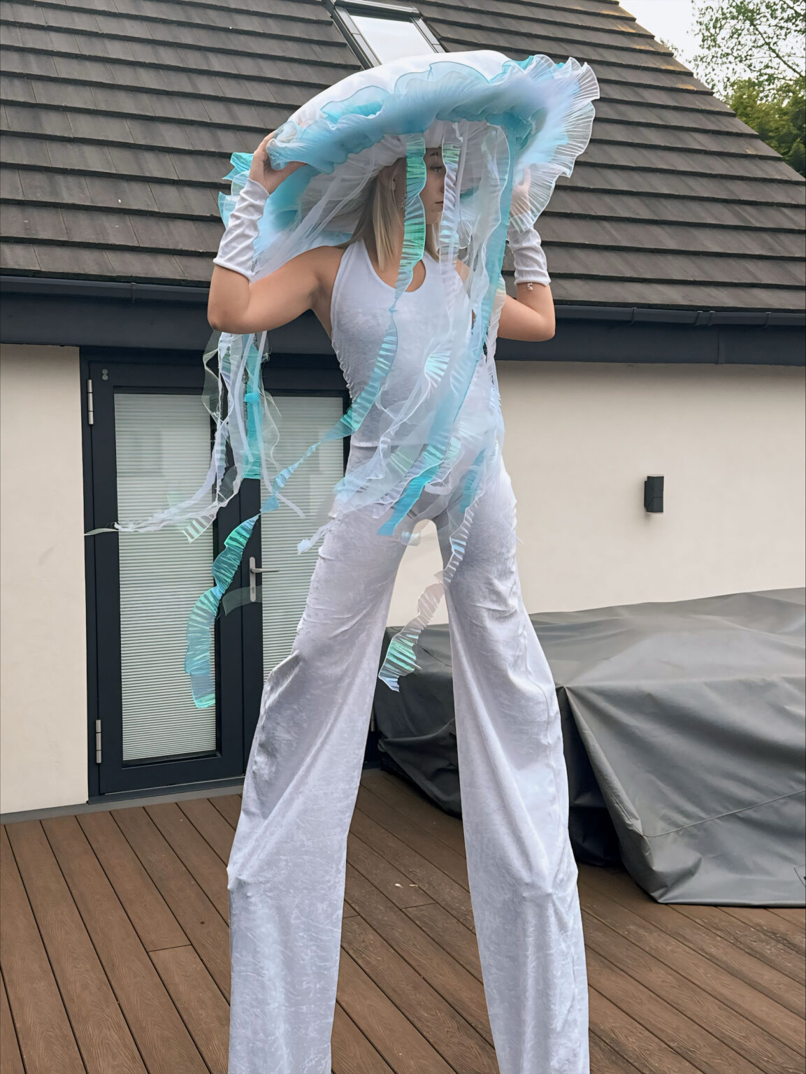 Jelly Fish Stilt Walkers - Festival of the Sea Grimsby